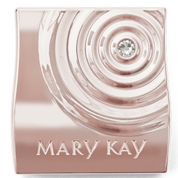 Mary Kay | Makeup | Mary Kay Rose Gold Mini Compact Limited Edition ...