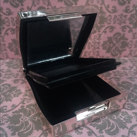 Mary Kay | Makeup | Mary Kay Rose Gold Mini Compact Limited Edition ...