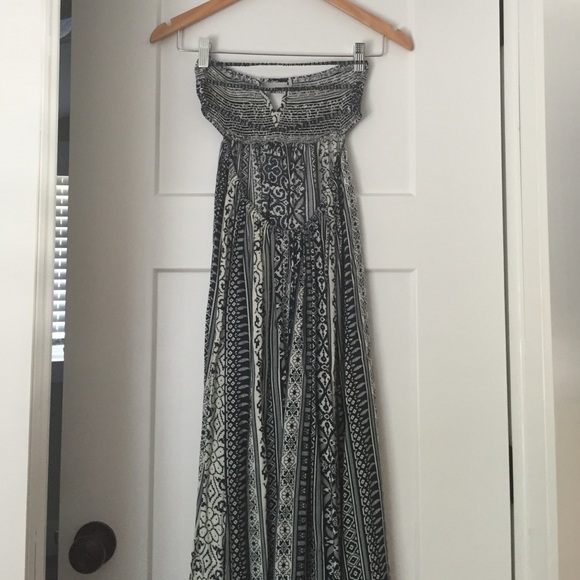 Tobi | Dresses | Tobi Printed Maxi Dress | Poshmark