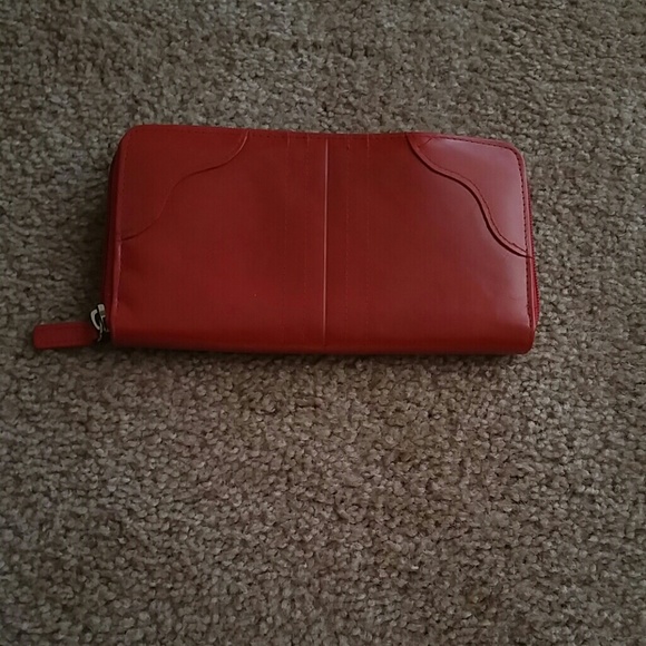 Buxton | Bags | Fire Red Buxton Genuine Leather Wallet | Poshmark