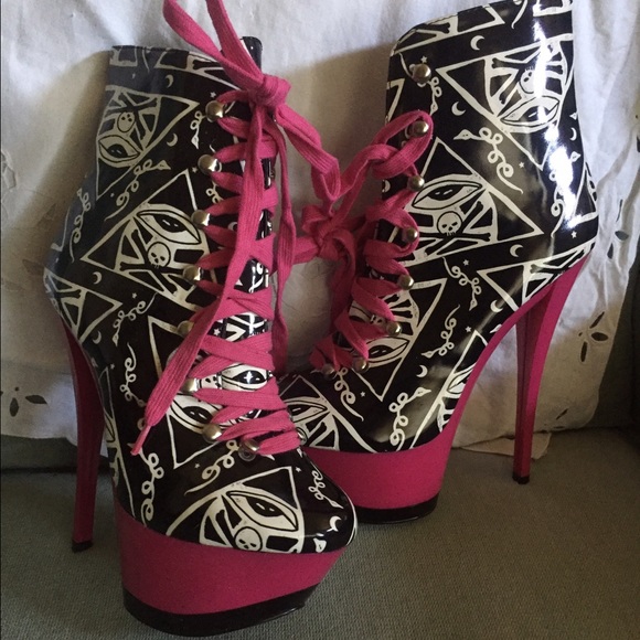 Rat Baby | Shoes | Too Fast Sbpl Wrshp Boots | Poshmark