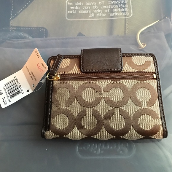 Coach | Bags | Authentic Coach Wallet Nwt | Poshmark