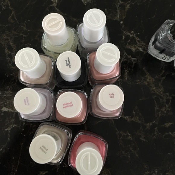 Essie | Other | Essie Nail Polishes And 3 Top Coats Seche Clear | Poshmark