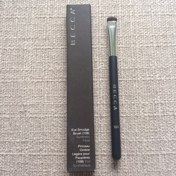 BECCA | Makeup | Becca Eye Smudge Brush 8 Synthetic Fibre | Poshmark