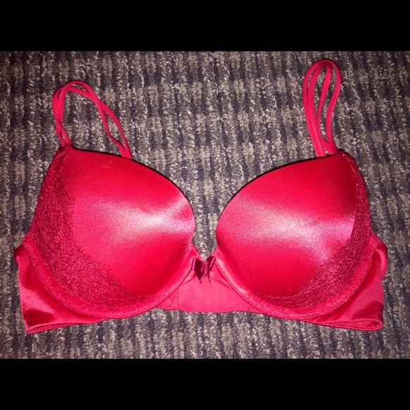 Victoria's Secret | Intimates & Sleepwear | Victorias Secret Bra Size ...