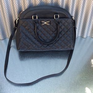 LD Handbags on Poshmark