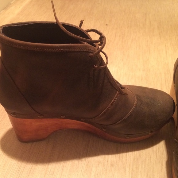 Cordani | Shoes | Brown Leather And Wood Cordani Clogs | Poshmark