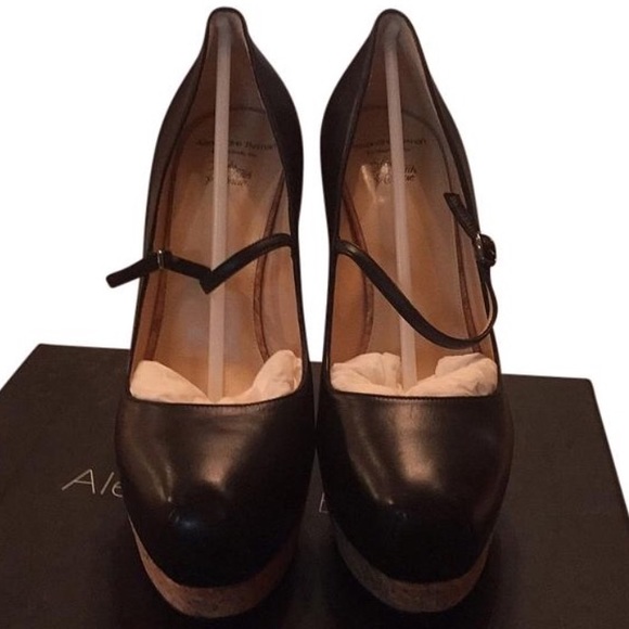 Alexandre Birman | Shoes | Alexandre Birman Black Leather Pumps | Poshmark