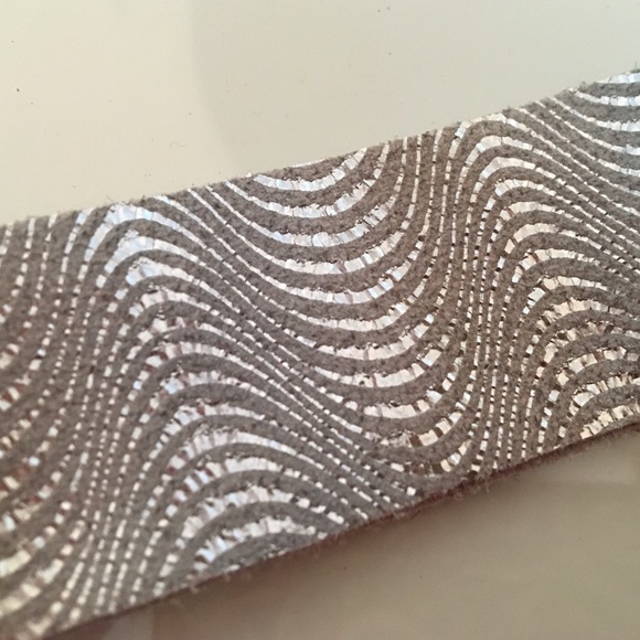 celine & kate | Accessories | Nwt Celine Kate Leather Keychain Silver ...