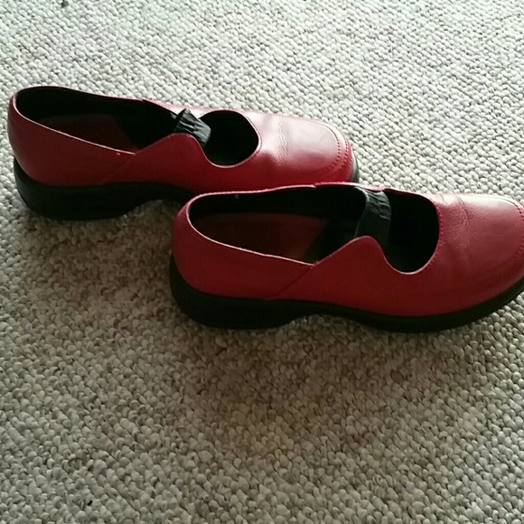 Dansko | Shoes | Red Dansko Shoes | Poshmark