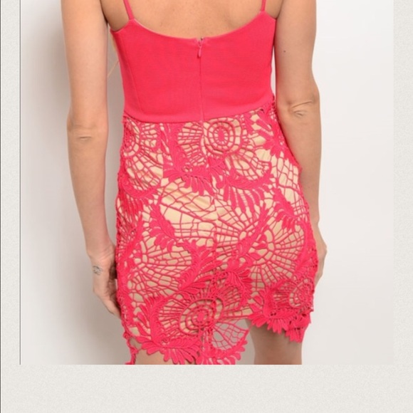 Dresses | Berry Colored Dress With Scalloped Hem | Poshmark