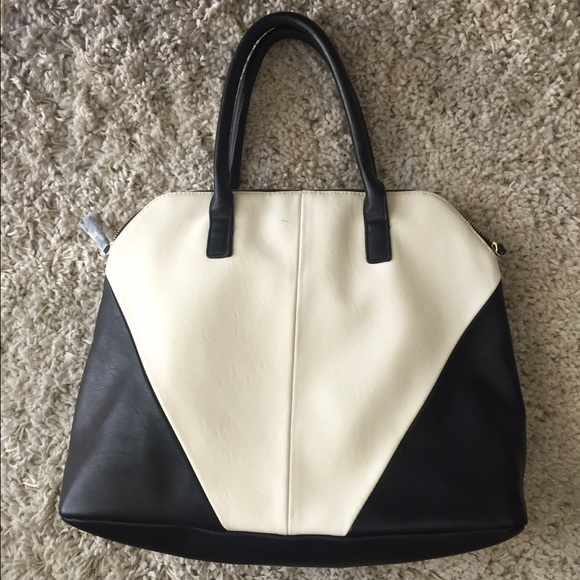 Kenneth Cole Reaction | Bags | Kenneth Cole Reaction Handbag | Poshmark