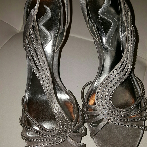 Nina Ricci | Shoes | Silver Sequin Heels | Poshmark