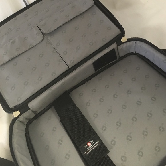 Swiss Army | Bags | Swiss Army Laptop Bag | Poshmark