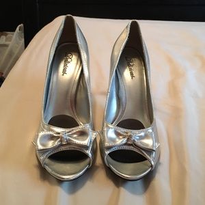 Shoes | Silver Bow Heels | Poshmark