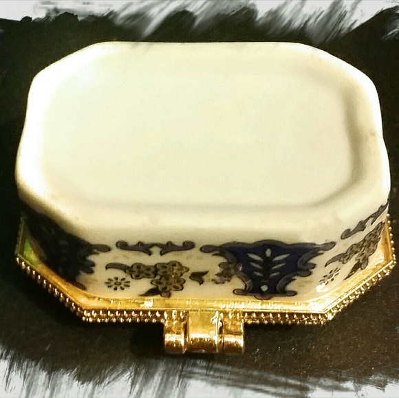 Jewelry | So Cute Porcelain Trinket Stash Box Small | Poshmark