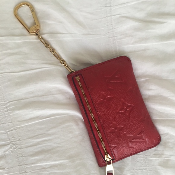 Lv Keychain Pouch | semashow.com