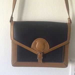 Bags | Courser Vintage Cross Body Bag | Poshmark