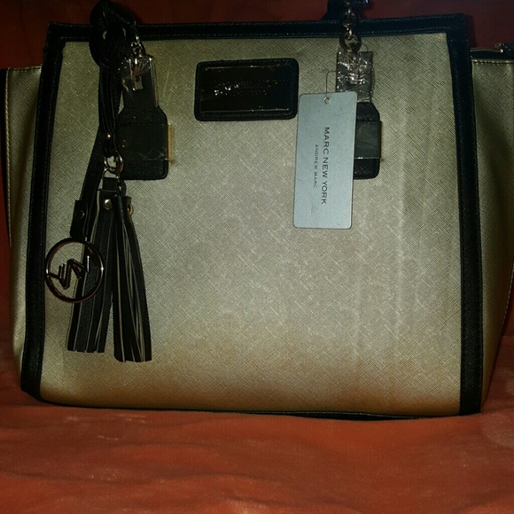 Andrew Marc | Bags | Marc New York Purse | Poshmark