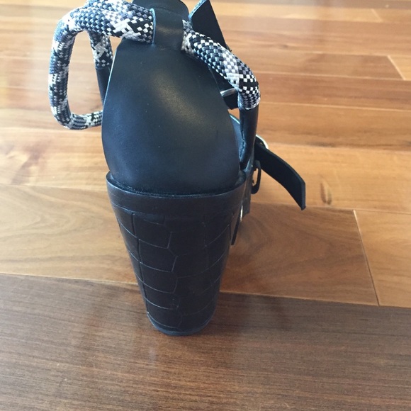rag & bone | Shoes | Roni Croceffect Leather Sandals From Rag Bone ...