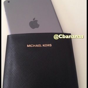 Michael Kors | Accessories | Apple Ipad Tablet Michael Kors Black ...