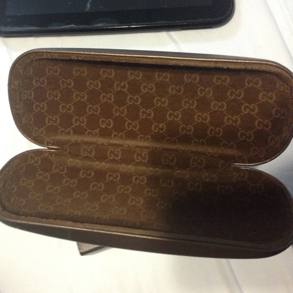 Gucci | Accessories | Gucci Glasses Case | Poshmark