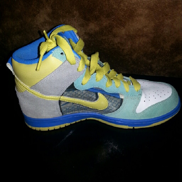 Nike | Shoes | Nike Dunks Rare 6 Edition Size 75 | Poshmark