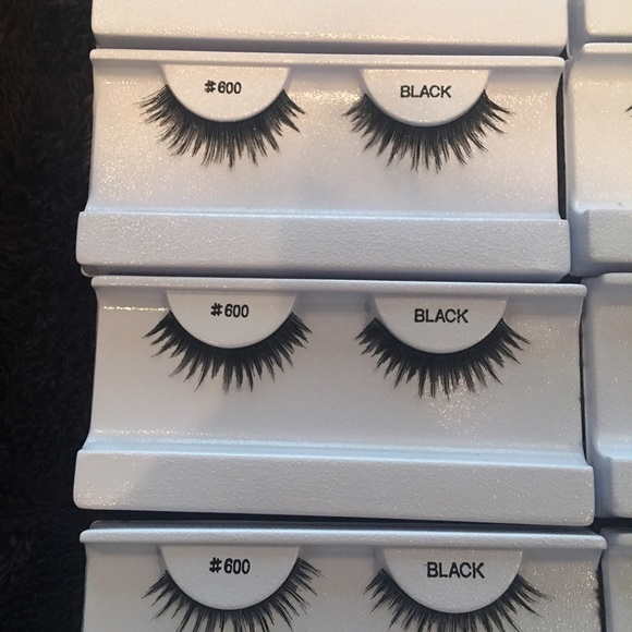 Makeup | Lot Of 1 Lashes 600 100 Human Hair | Poshmark