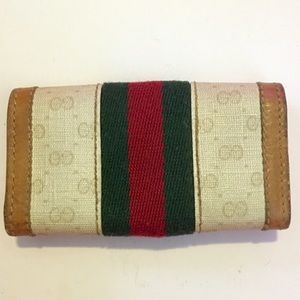 Gucci | Bags | Authentic Vintage Gucci Key Case | Poshmark