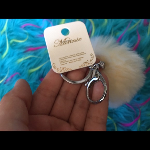 The Trendy Kitten Accessories | Accessories | Bundles 2 Offwhite Fuzzy ...