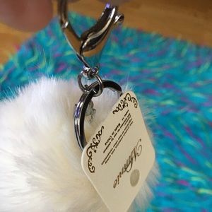 The Trendy Kitten Accessories | Accessories | Bundles 2 Offwhite Fuzzy ...