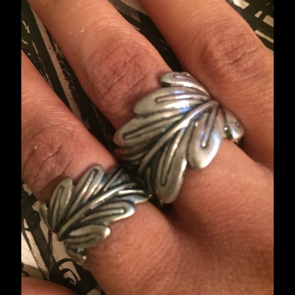 Jewelry | Vintage Two Finger Leaf Ring | Poshmark