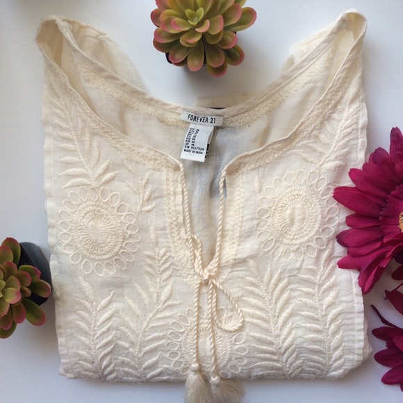 Forever 21 | Tops | Women Top Cream Color | Poshmark