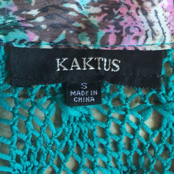 Kaktus | Tops | Kaktus Cute Blouse Button Down | Poshmark