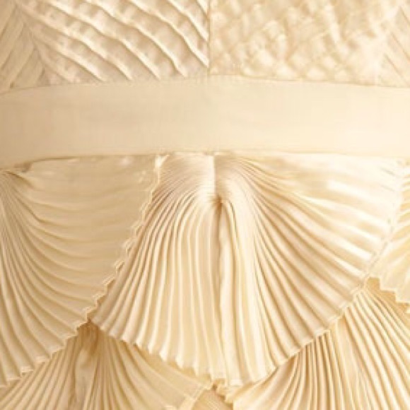 Modcloth | Dresses | Minuet Pearl Seashell Dress | Poshmark