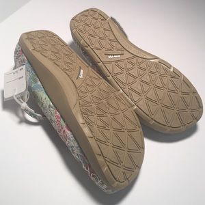 Kalso Earth Shoe | Shoes | New Earth Solar Kalso Shoes | Poshmark
