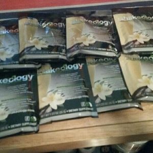 Jamie's Closet on Poshmark - @jinsco