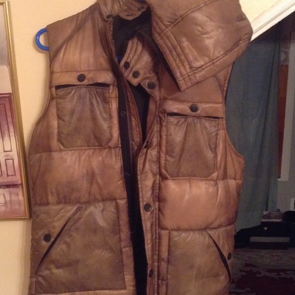 Guess | Jackets & Coats | Guess Bubble Vest | Poshmark