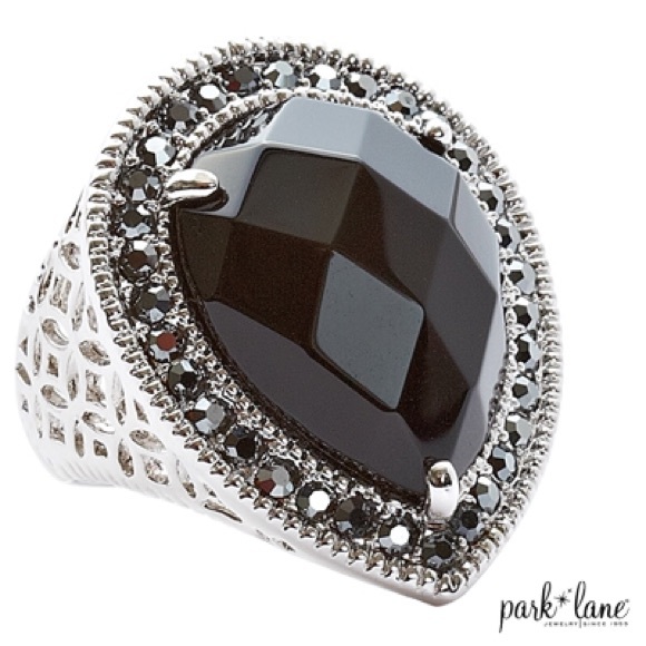 Park Lane | Jewelry | Magical Silver And Jet Ring | Poshmark