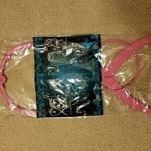 Hot Topic | Accessories | New Pink Plastic Wig Stand Cosplay Wigs ...