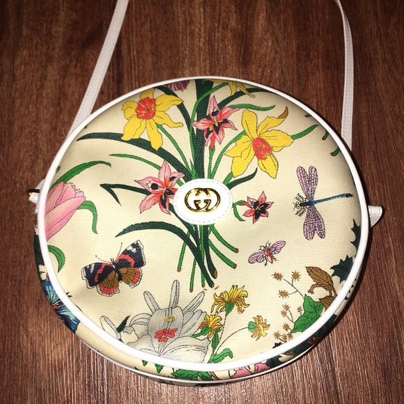 Gucci Round Handbags | semashow.com