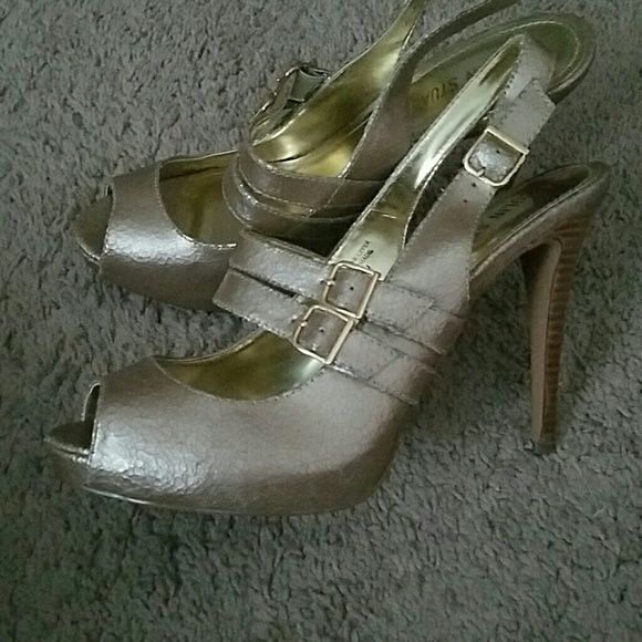 Colin Stuart | Shoes | Colin Stuart Rose Gold Sling Back Heels | Poshmark