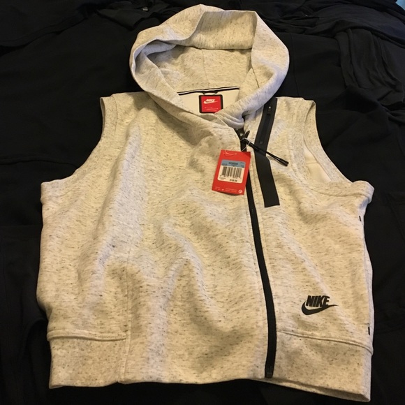 Nike | Jackets & Coats | Nwt Nike Tech Fleece Vest | Poshmark