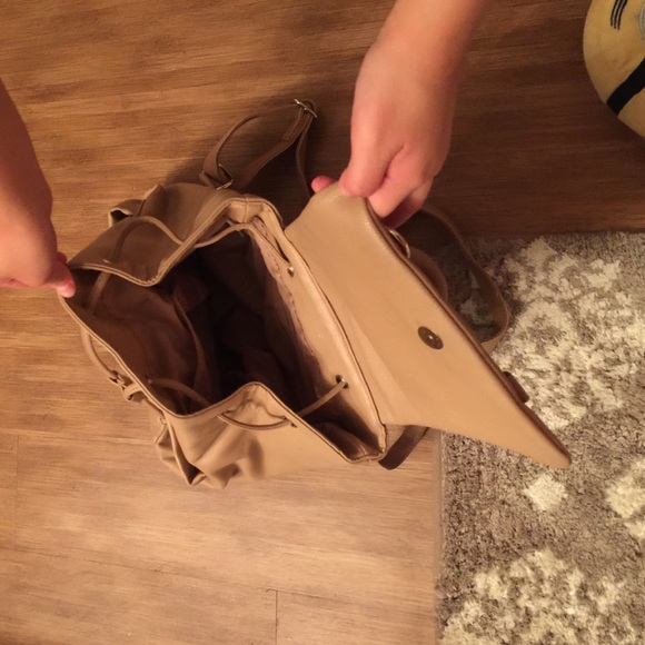 Howru | Bags | Cambridge Style Backpack | Poshmark