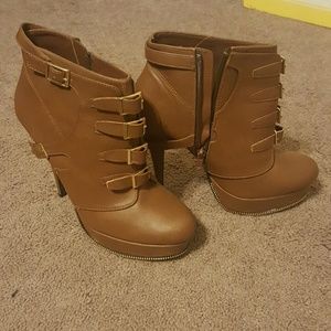 Shoe Dazzle on Poshmark