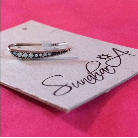 Sunahara Jewelry | Jewelry | Sunahara Jewelry Dagger Ear Climber | Poshmark