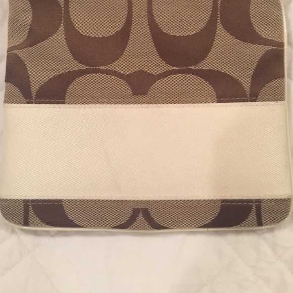 Coach | Bags | Coach Signature Stripe Swingpack Crossbody Bag | Poshmark