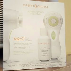 clarisonic on Poshmark