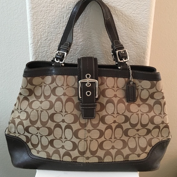 Coach Purse In Tan And Brown - Gem