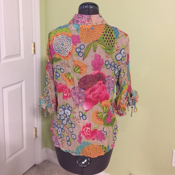 caviar | Tops | Super Fun Blouse To Wear At Work Or A Night Out | Poshmark